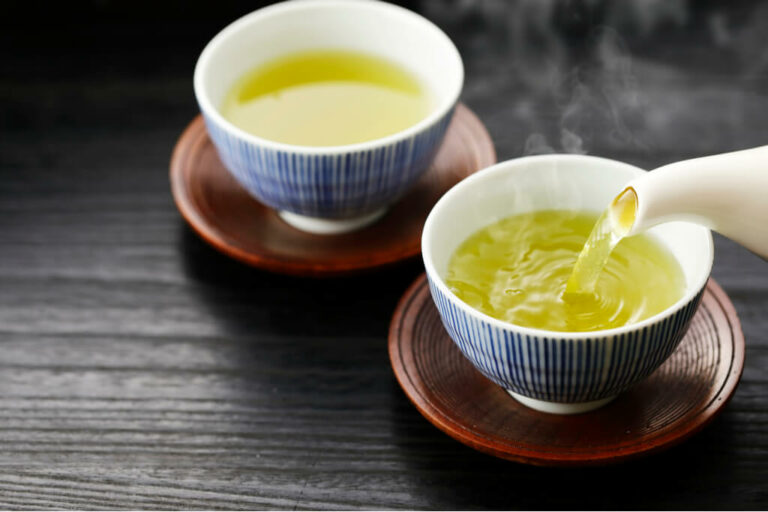 Sencha Tea Benefits: Everything You Need to Know! - Sakuraco