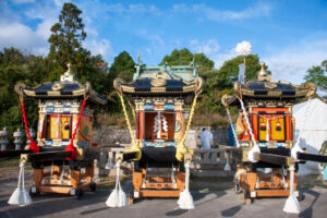 What is a Mikoshi? The Festival Tradition of Carrying a God - Sakuraco
