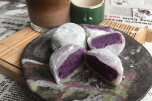 Japanese Daifuku Mochi: History, Types & Fillings - Sakuraco