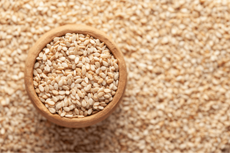 Black Sesame Seeds vs White: What’s Better? | Health Benefits - Sakuraco